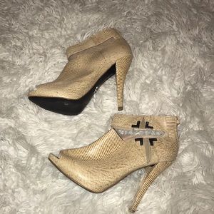 RACHEL Rachel Roy | Shoes | Rachel Roy Stylish Shoes | Poshmark